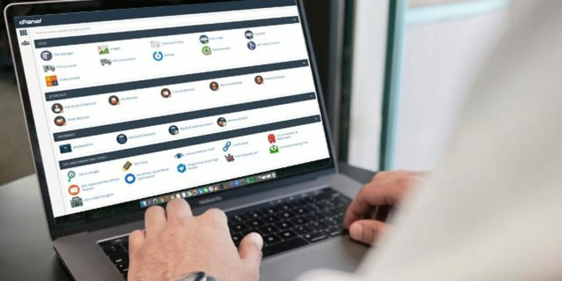 cPanel vs SPanel, Panel Kontrol Mana yang Lebih Baik?